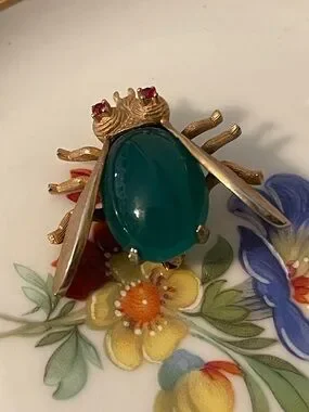 Les Bernard | Jewelry | Vintage Les Bernard Gold Tone Green Jelly Belly ...